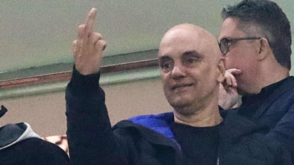 Registro foi feito no jogo do Corinthians. (Reprodução, Instagram)