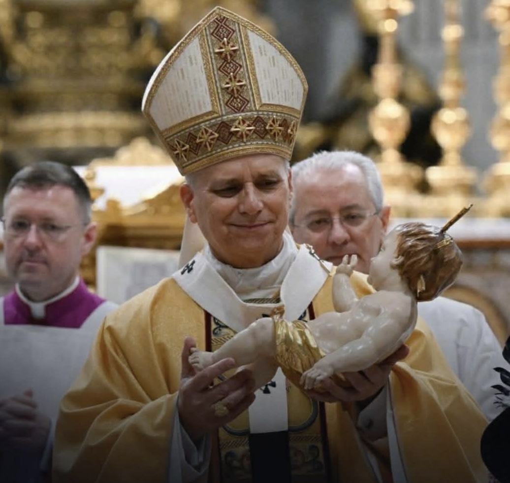 Primeira Missa do Galo de Leão XIV reúne fiéis na Basílica de São Pedro
