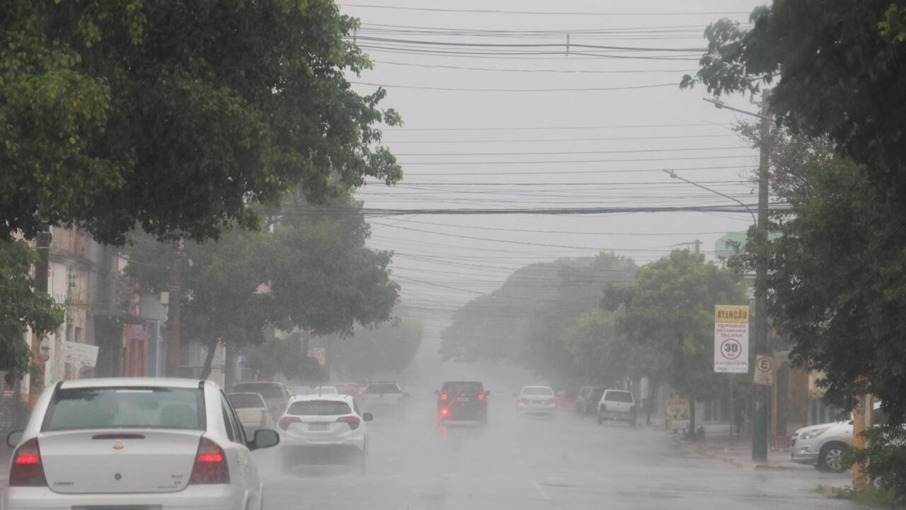 Campo Grande chega a 86 mm de chuva sem estragos severos, avalia Miglioli