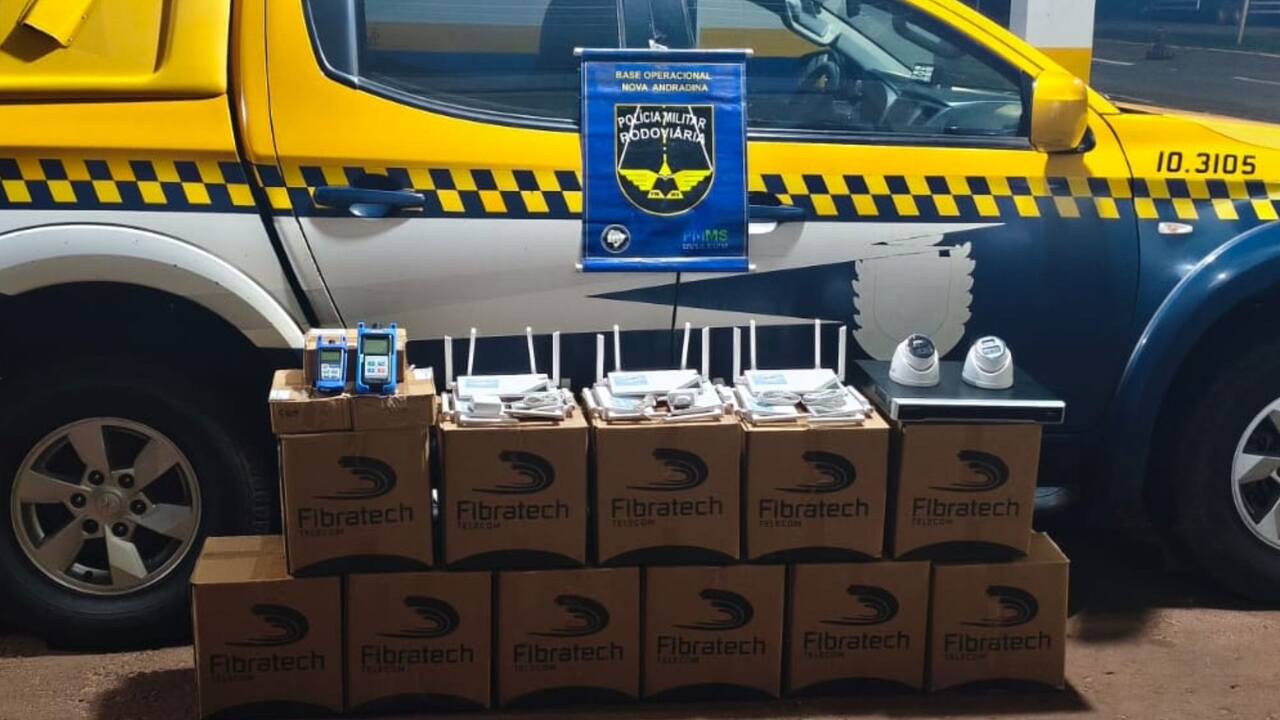 Carro rebocado levava R$ 33,5 mil de contrabandos na MS-276