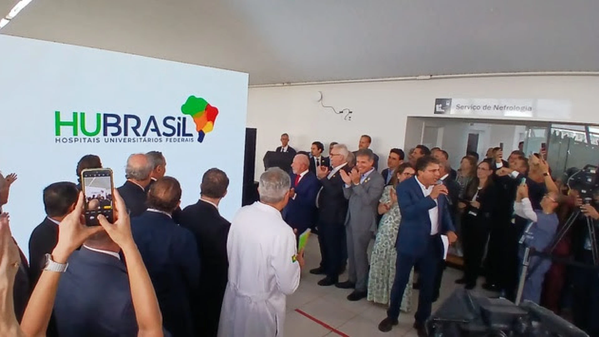 Cerimônia em que nova marca HU Brasil foi anunciada. (Foto: Reprodução)